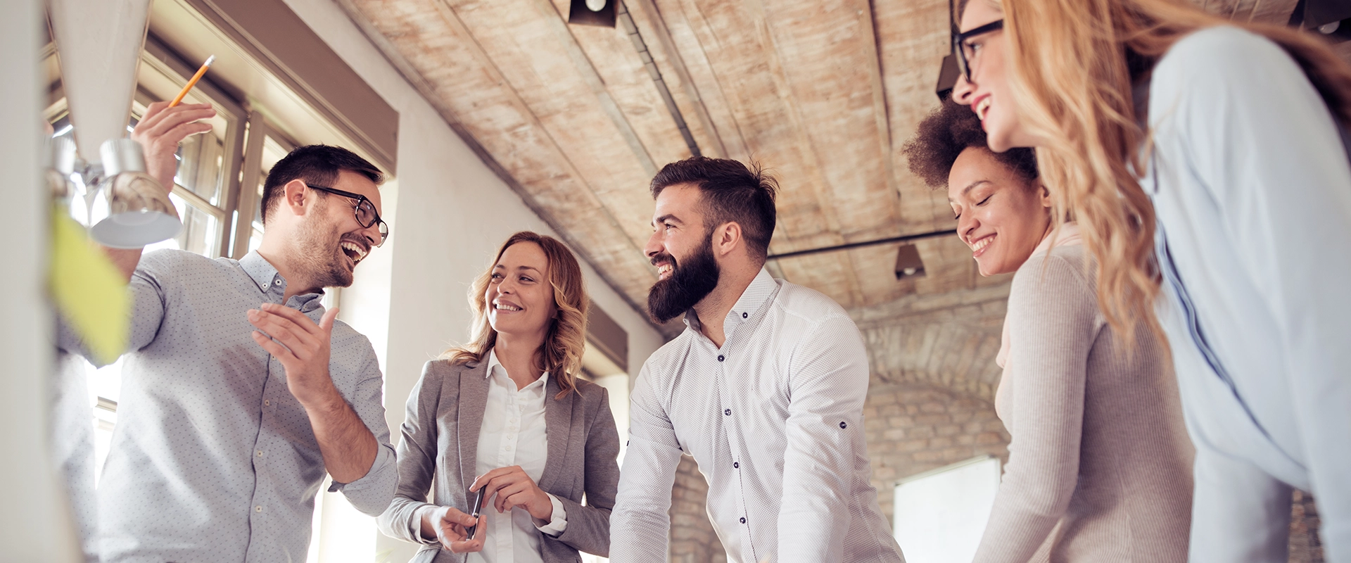 How to Manage Outsourced Team? - Software Mind
